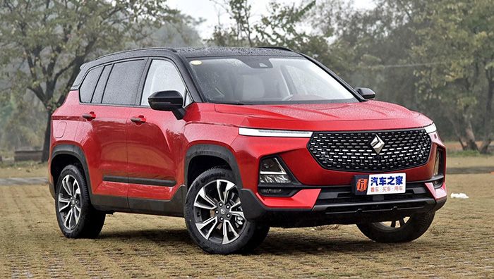 Кроссовер Baojun RS-5 по цене Lada Vesta вышел в продажу