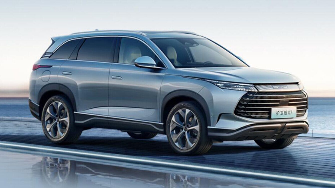 BYD начал продажи нового гибридного кроссовера Frigate 07: цены от 1,8 ...